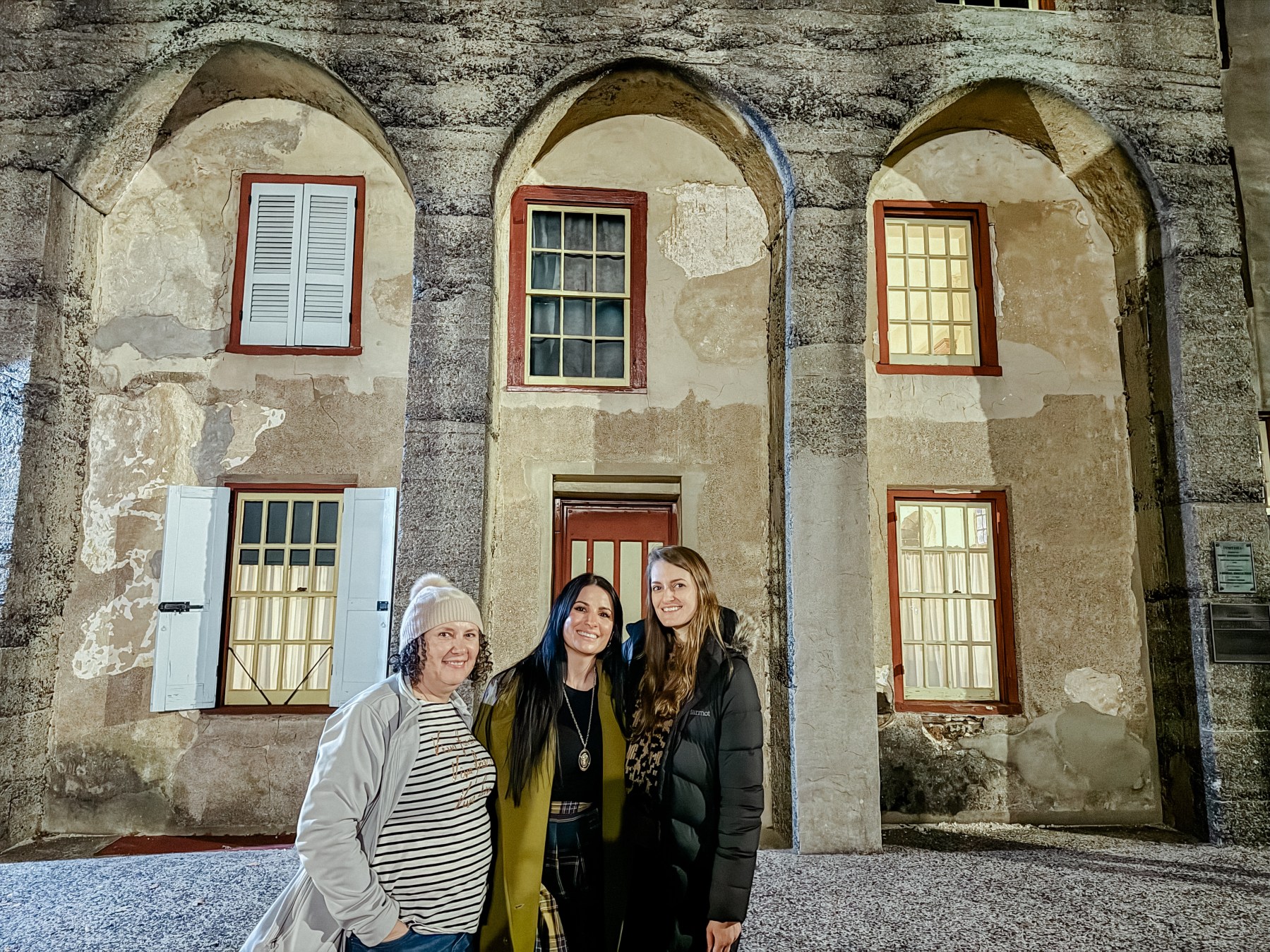 Discover Doylestown’s Enchanting Fonthill Castle at Christmas – Travel ...